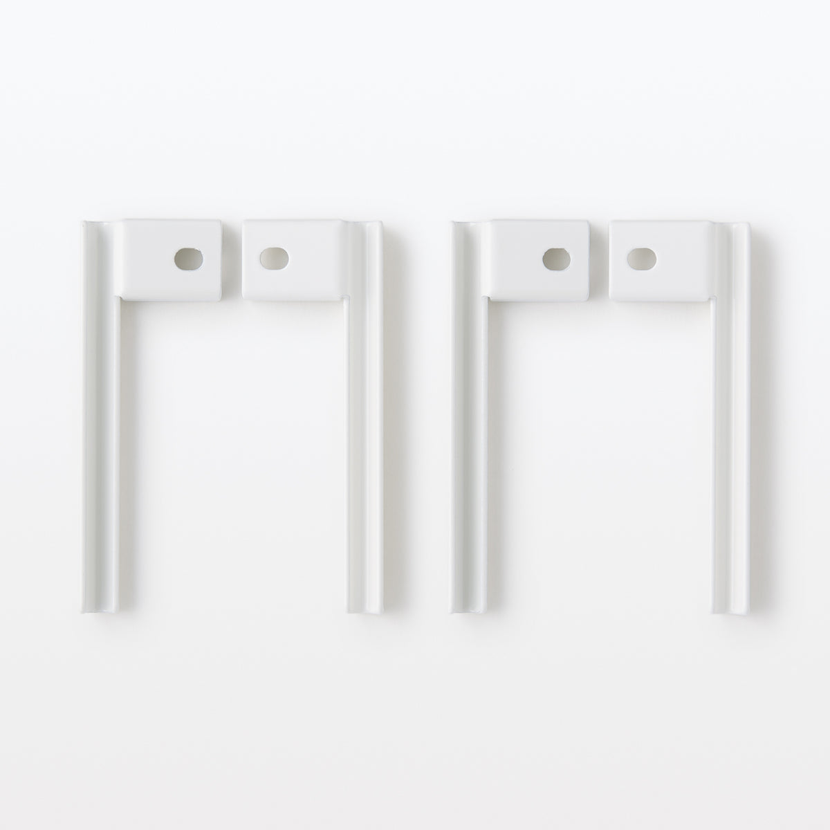 SUS Shelving Unit Height Adjustable Bracket - Light Grey | MUJI Canada