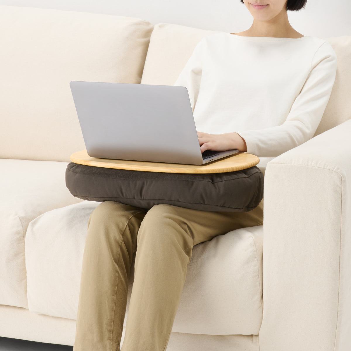 Lap Desk Cushion - Brown | MUJI Canada